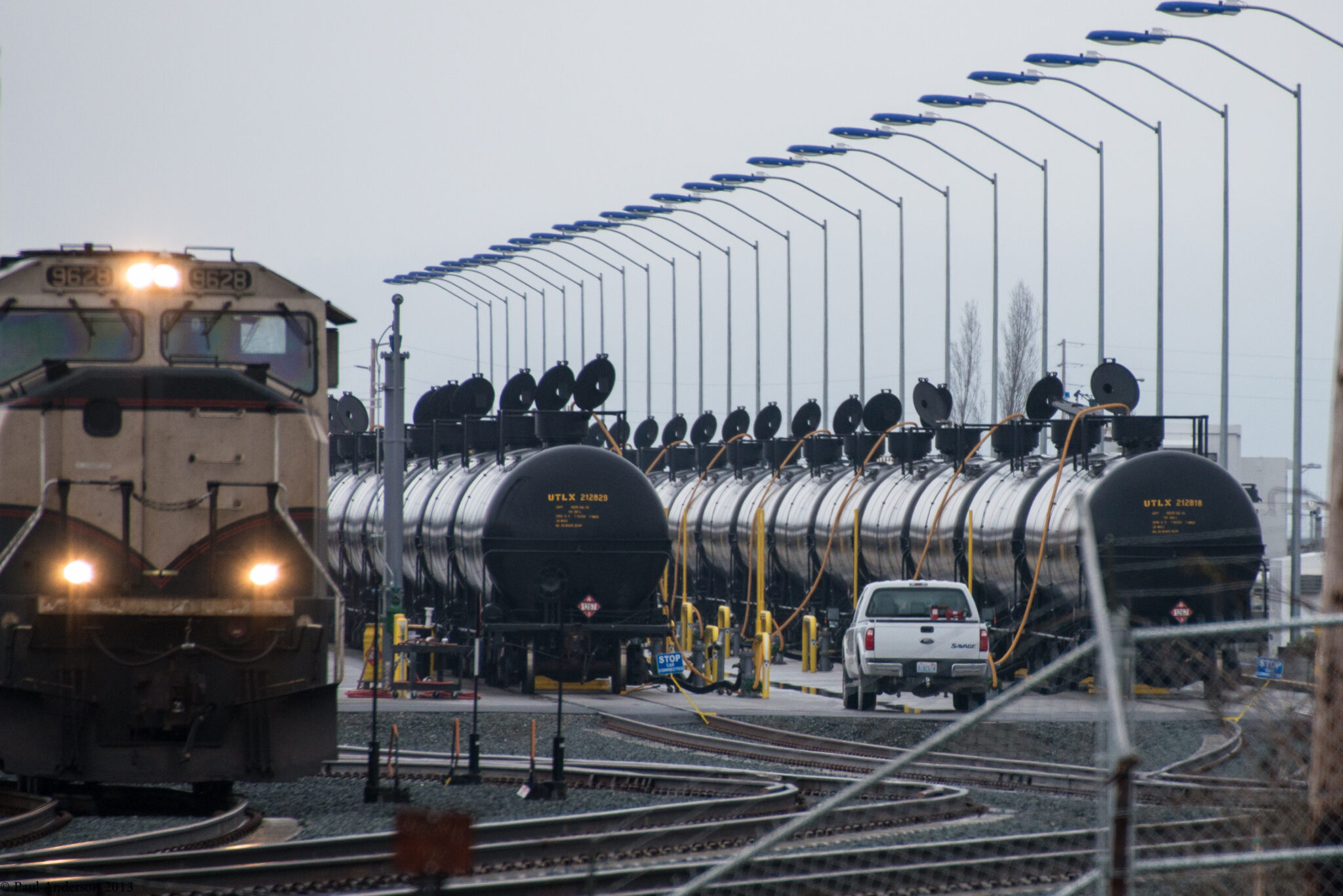 Warren Buffett Really Likes Oil Trains | Sightline Institute