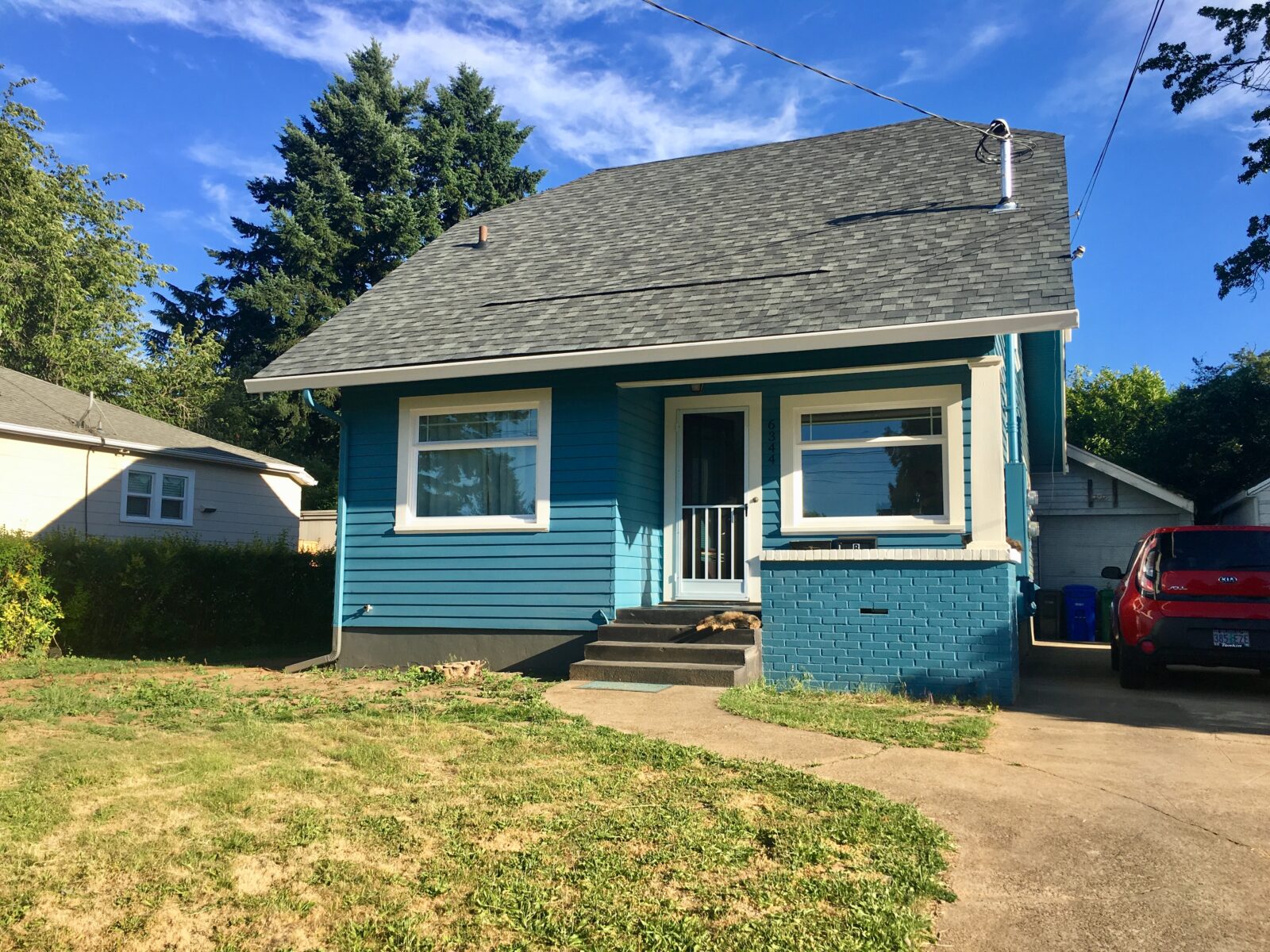 This Is What a Street Looks like 39 Years after Legalizing Fourplexes ...
